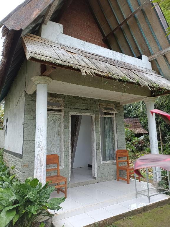 D'Bulan bungalows and kafe（テテバトゥ）：（最新料金：2025年）