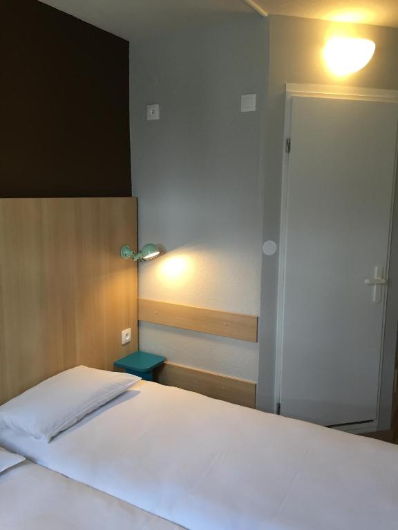 Hotel Reseda, Bagnolet (updated prices 2025)