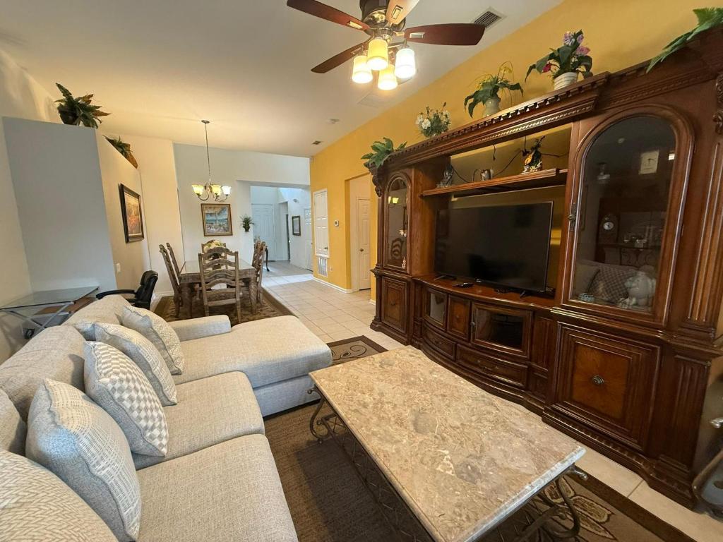 Windsor Hills 7714, Spacious 5 Bedroom House, Private Pool!, Orlando ...