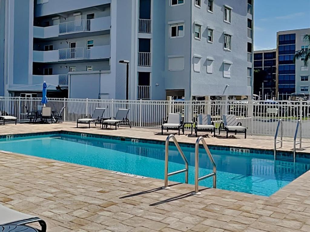 Royal Pelican 173, Fort Myers Beach (updated prices 2026)