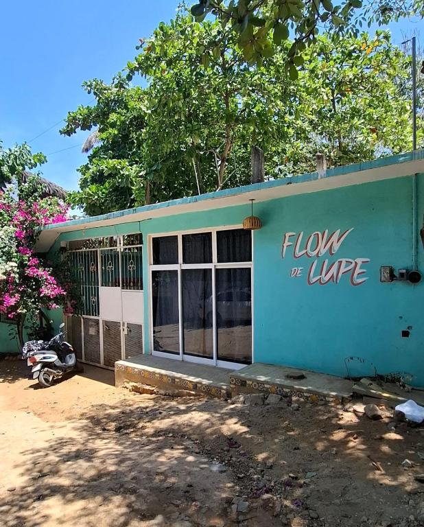 Flow De Lupe, Brisas de Zicatela (updated prices 2025)