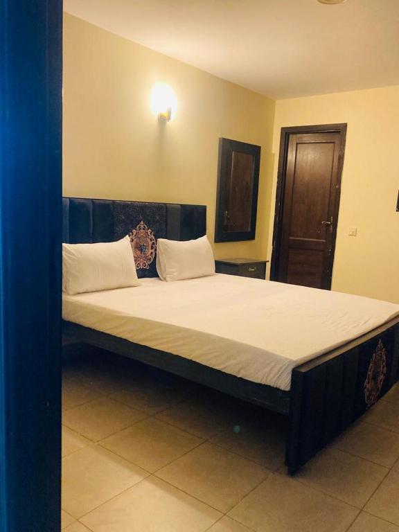 Orient Guest House, Lahore (updated prices 2026)