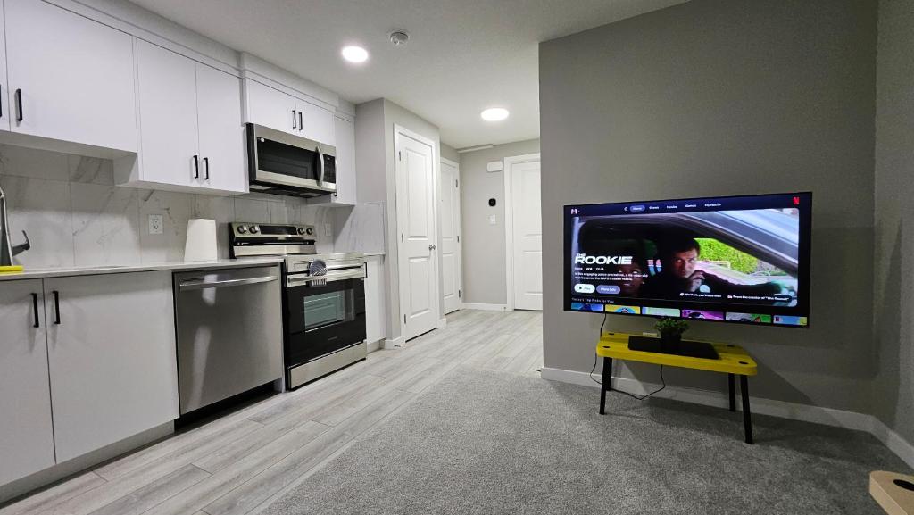 Spruce Meadows Place, Calgary (updated prices 2026)