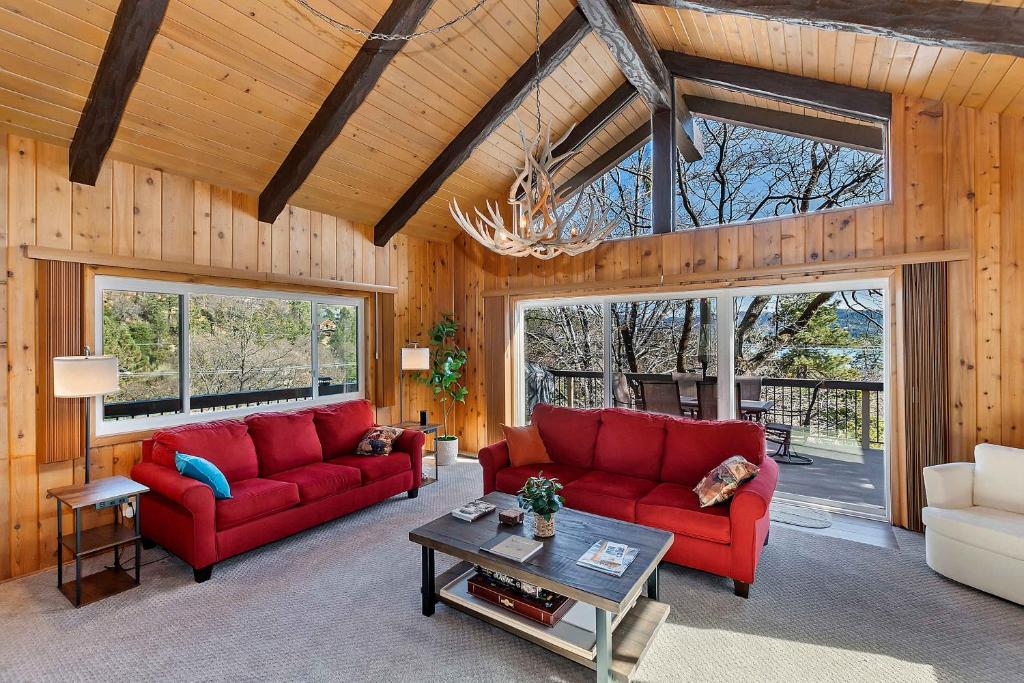 Acorn Acres - Lake Views for 8, Lake Arrowhead (aktualisierte Preise ...