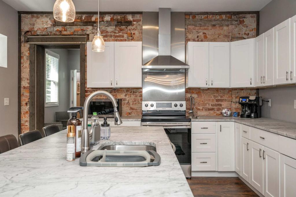 The Ruth House - Historic 4 BDR, Cincinnati (updated prices 2026)