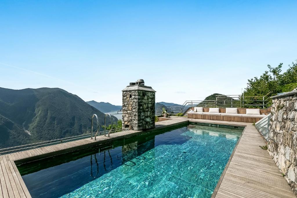 Villa Skyline - Pool - Lakeview - Privacy - Happy Rentals, Lugano ...