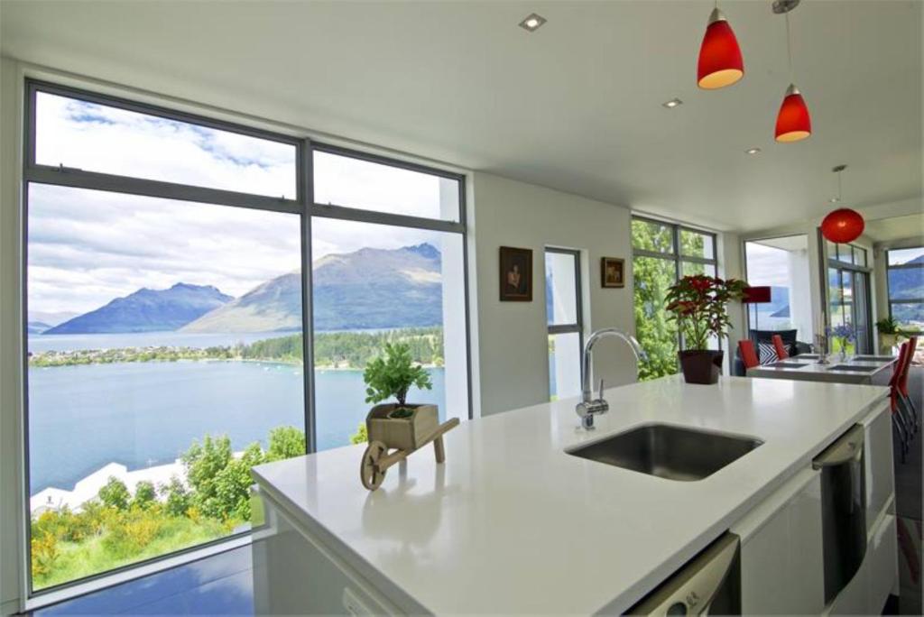 Breathtaking view of the Remarkable Mountains, Queenstown (preços ...