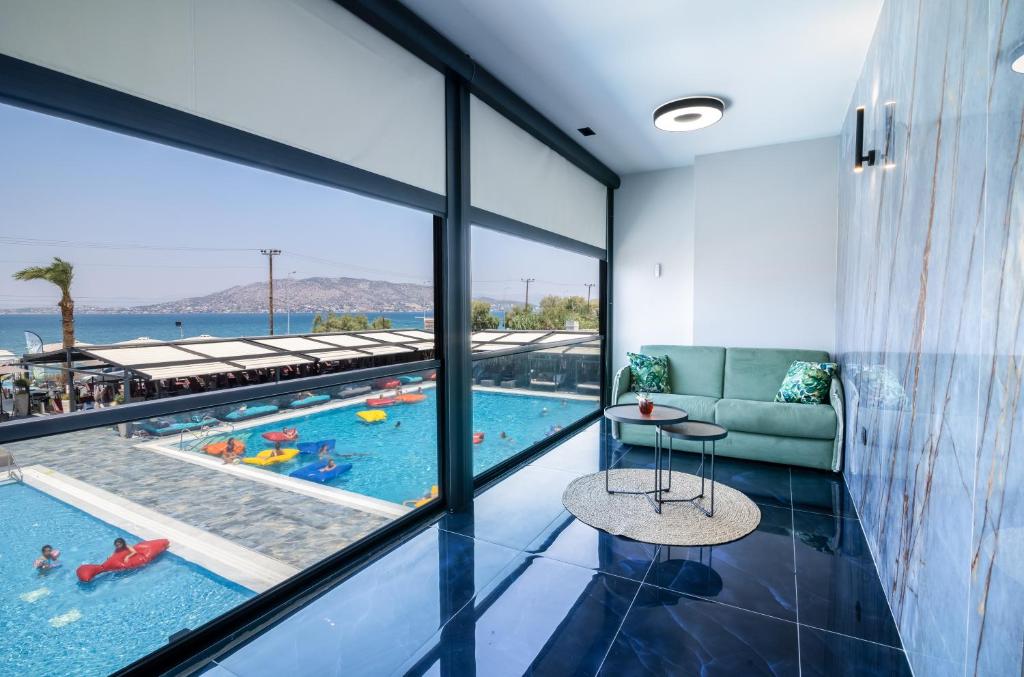 Sea View Serenity Βeachfront & Pool 101, Salamina (precios actualizados ...