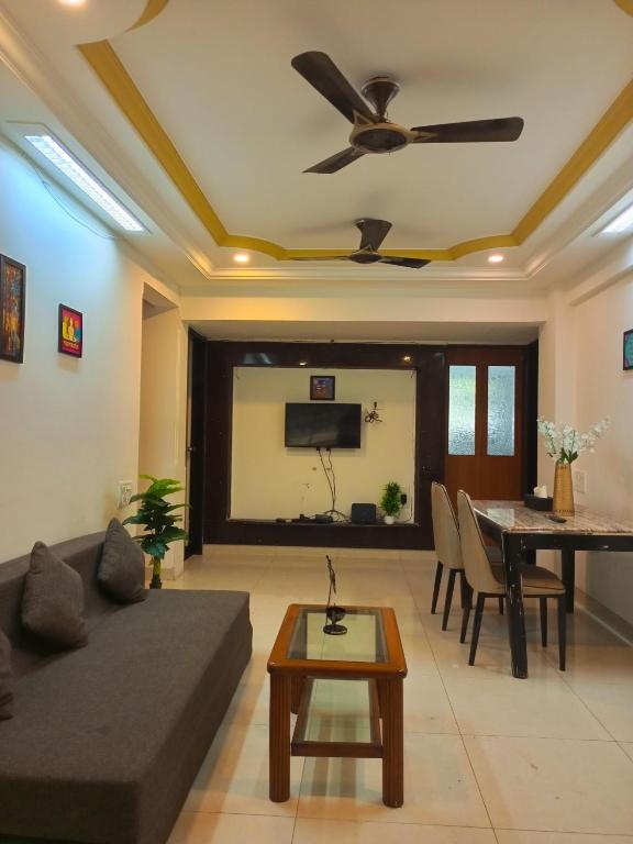 Sumangal Vile Parle West, Mumbai, Mumbai (updated prices 2026)