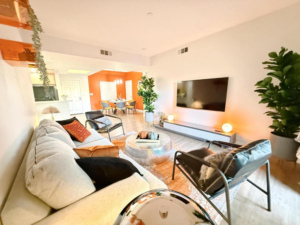 3BR Retreat in Prime Valley Location, Ensino (ažurirane cene za 2025 ...