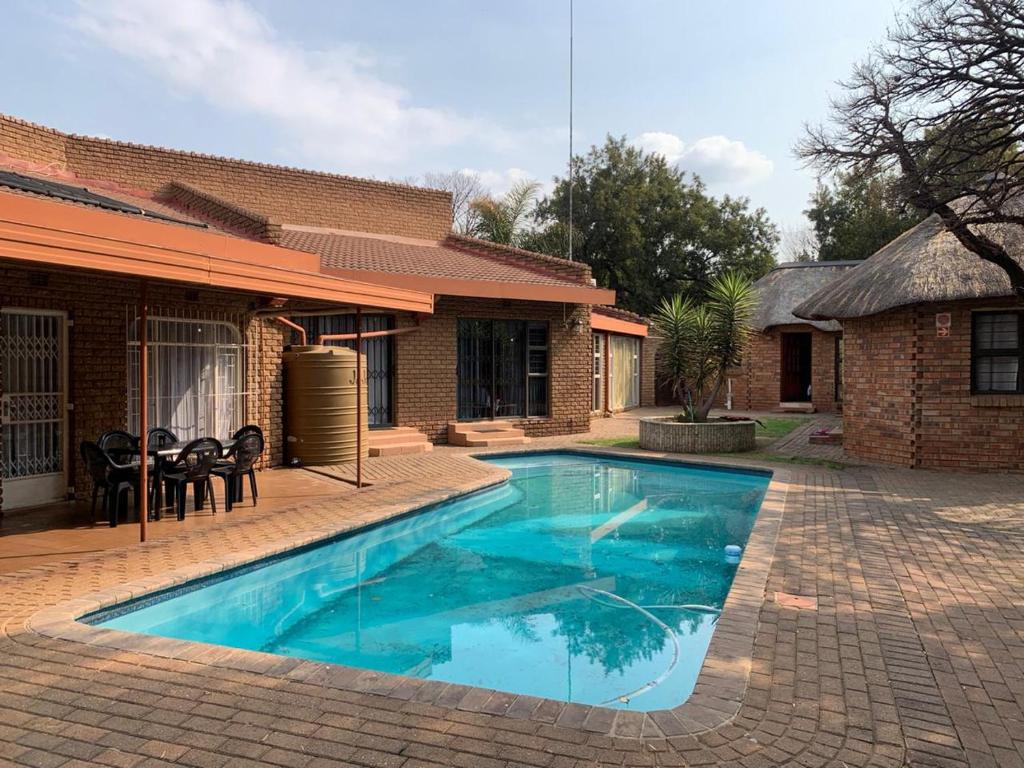 Vaal Triangle Guest House، فاندربيجلبارك (أسعار محدثة لعام 2026)