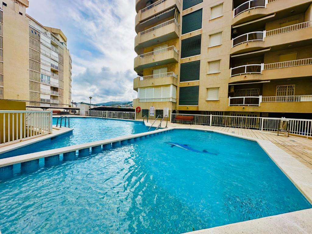 APARTAMENTO 2 Hab CON PISCINA Y GARAJE, Peniscola (updated prices 2025)