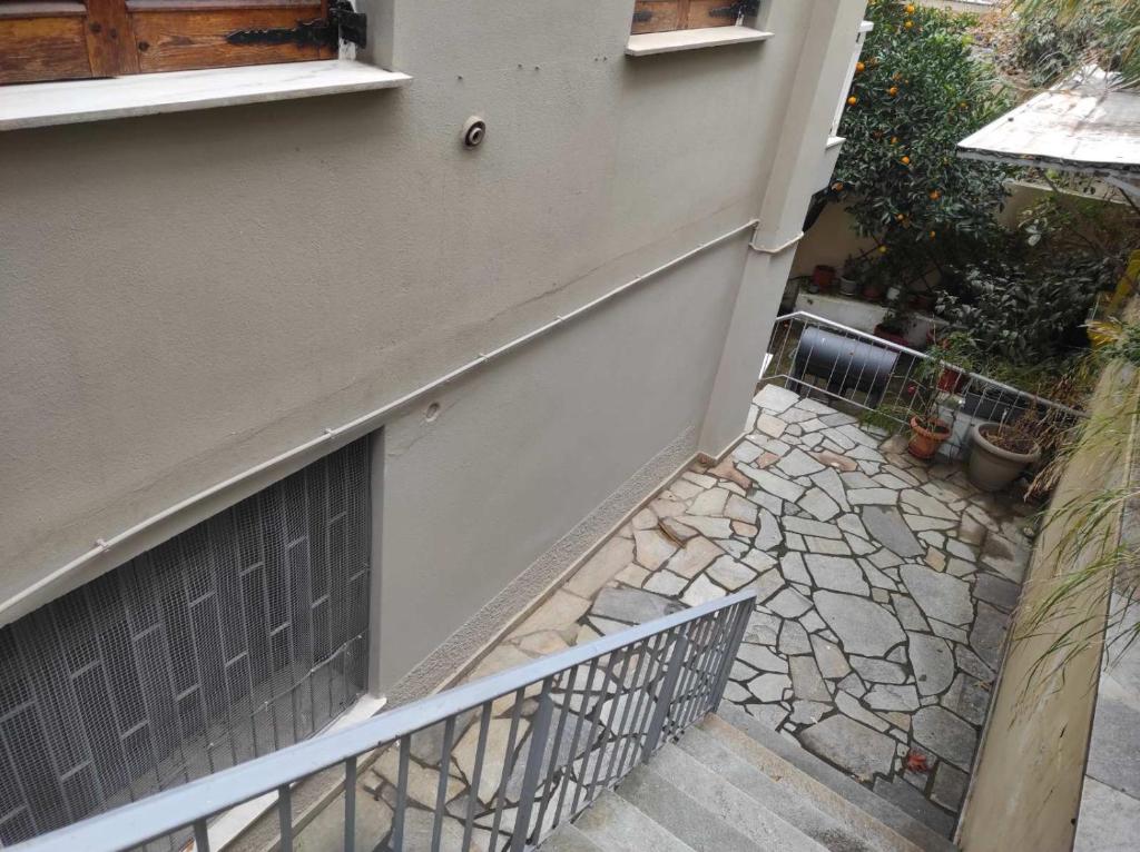 Athens Holargos studio for 2, Athens (updated prices 2025)