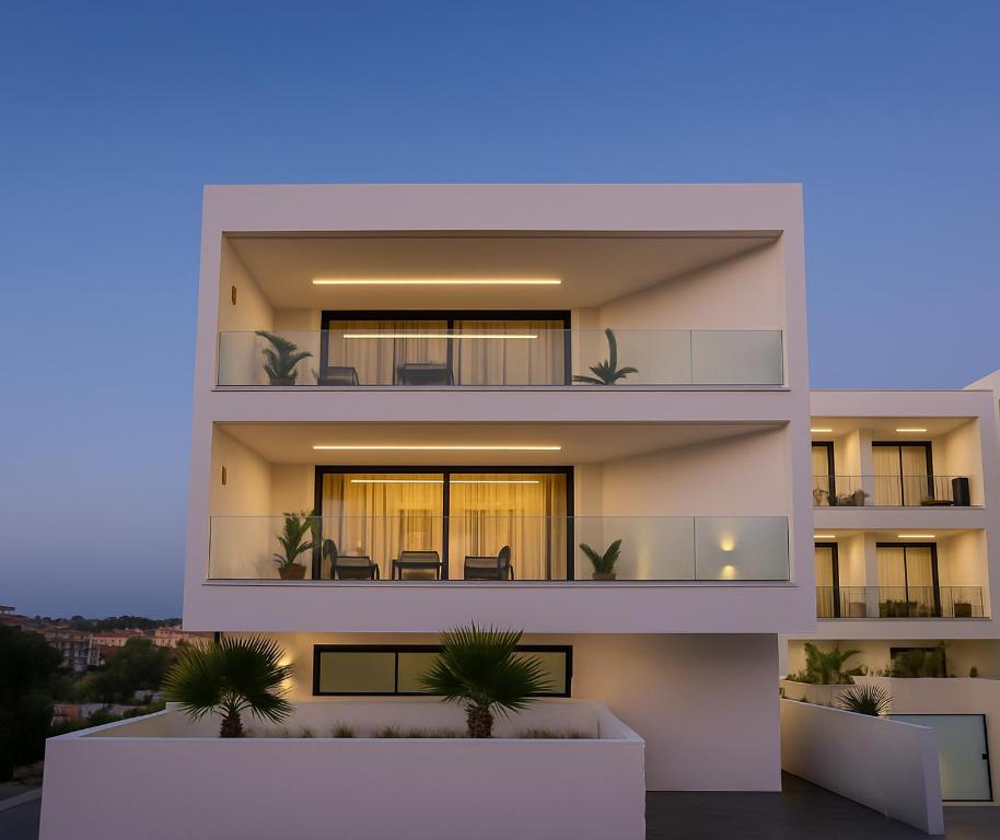 Ninemia Studios, Καλλιθέα Χαλκιδικής (ενημερωμένες τιμές για το 2025)