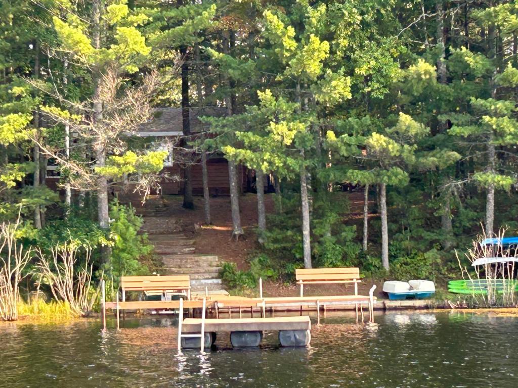 Maple Lane Cabin, Eagle River (updated prices 2026)