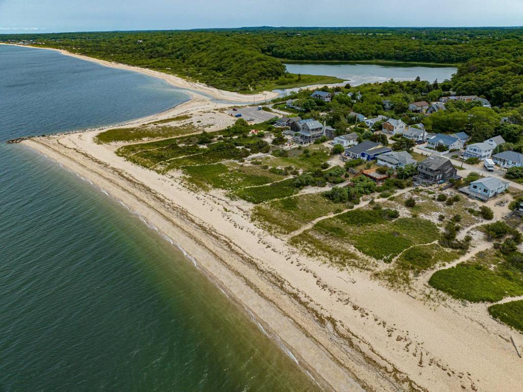 Peconic Sound Beach Home: Backyard & Vineyards, Peconic (updated prices ...