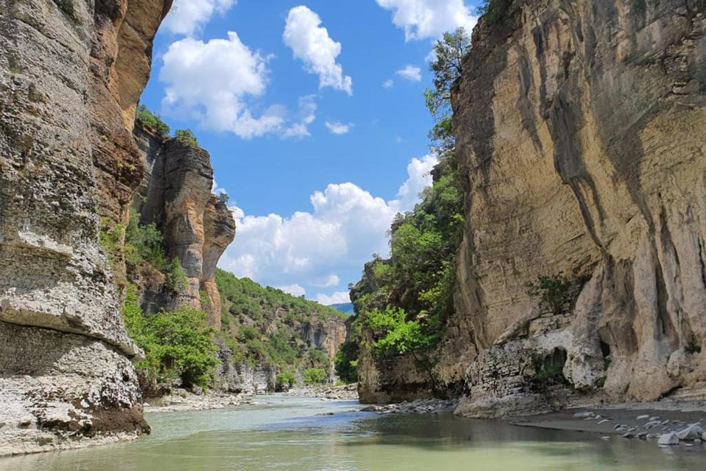 Orikum, Vlorë (prețuri actualizate 2025)