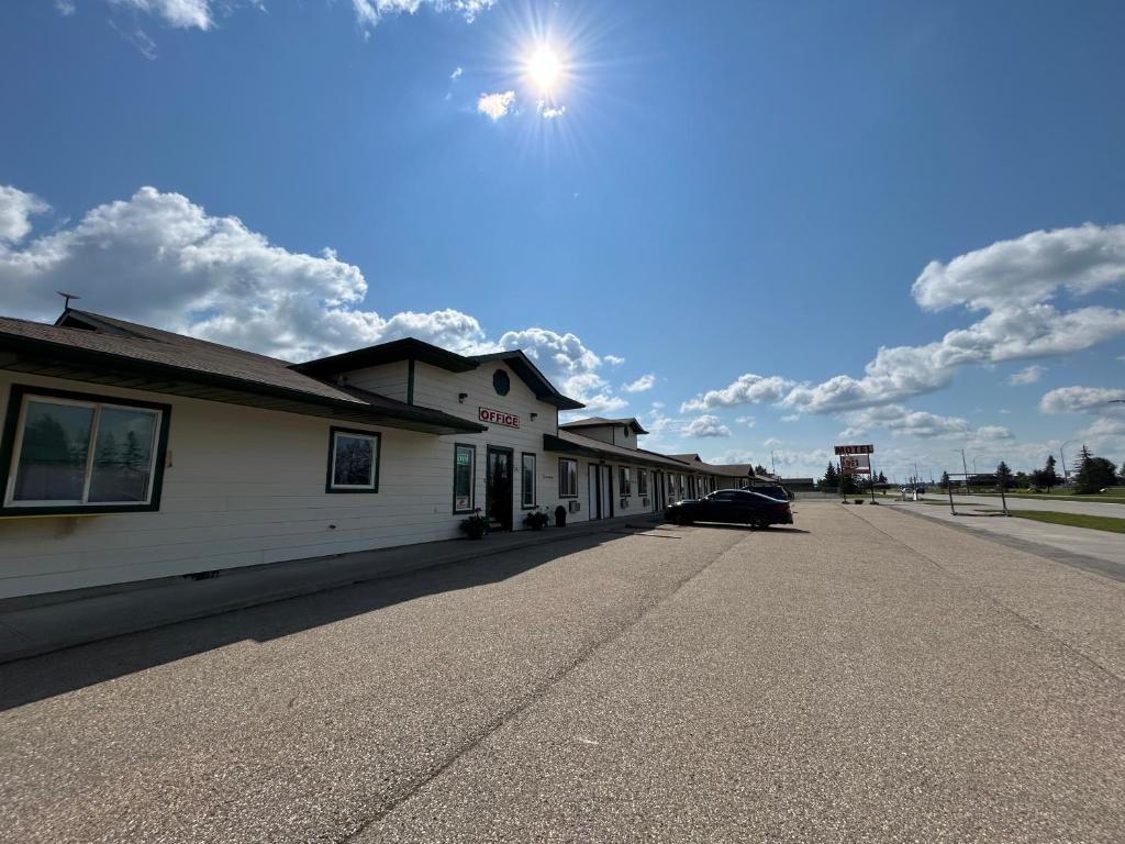 The King's Motel, Sundre (updated prices 2026)