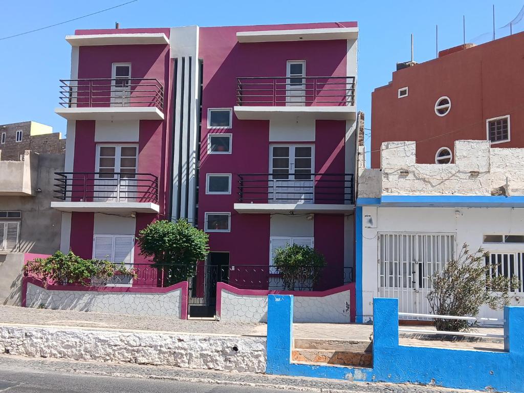 Mar&Cruz, Mindelo (precios actualizados 2025)