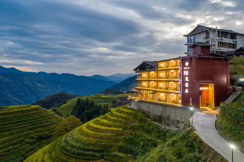 Longji Vista Retreat--Panoramic View of Terrace, Sunrise ,Heated Pool ...