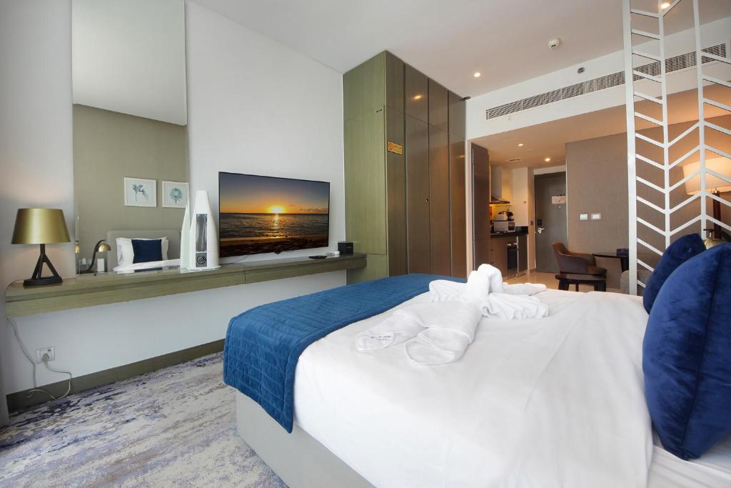 Cozy Studio in Damac Prive - Free Gym & Pool, Dubái (precios ...