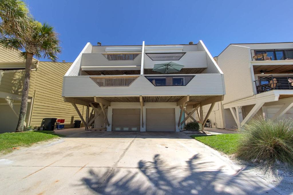 51 Beach Rd, Siesta Key (updated prices 2026)