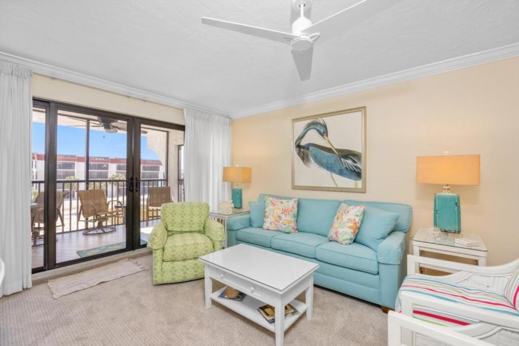 Pointe Santo B31 condo, Sanibel (updated prices 2025)