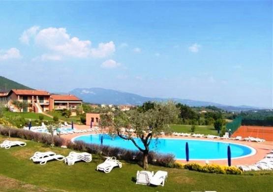 Wendy House RESIDENCE CORTE COLLINA, Castion Veronese (updated prices 2025)