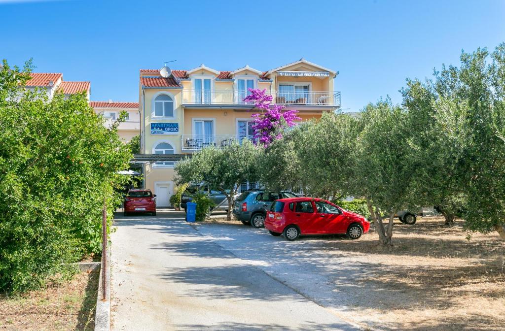 Apartments with parking space Trogir - 24167, Trogir (updated prices 2026)