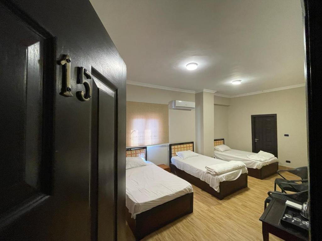 Pyramids secret hostel, El Cairo (precios actualizados 2025)