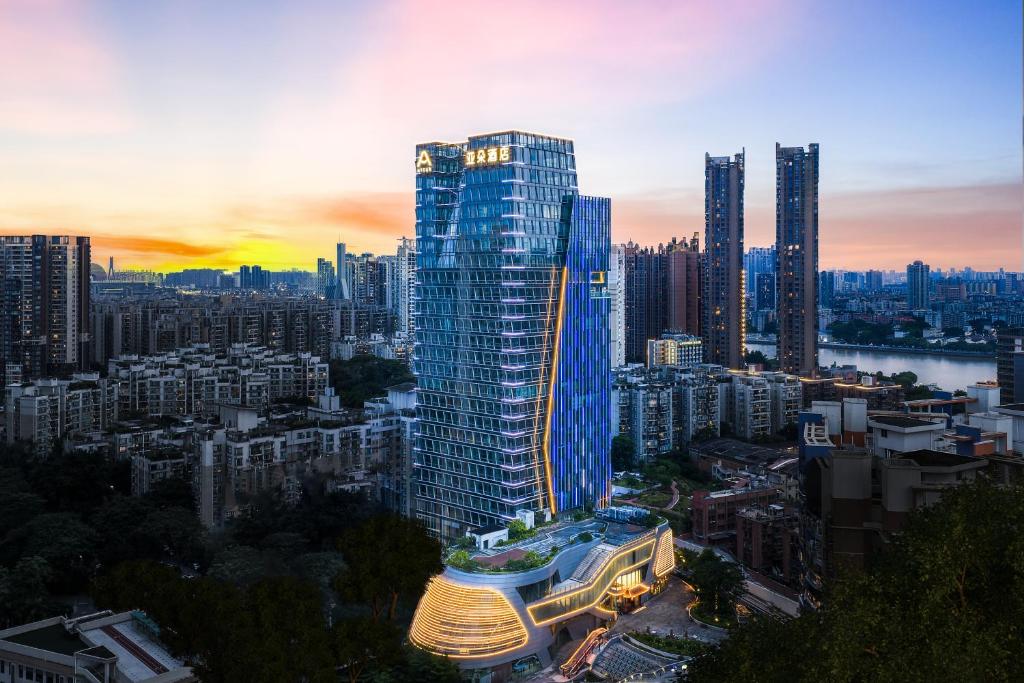Guangzhou Haizhu Taigu Cang wharf Yaduo Hotel广州海珠太古仓亚朵酒店, Canton ...