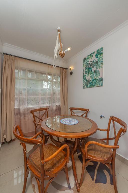 FULLY FURNISHED AND SERVICED 2 Bedroom Apartment in WESTLANDS NAIROBI with Back Up Power ...