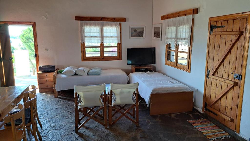 Villa Tina, Afitos (updated prices 2025)