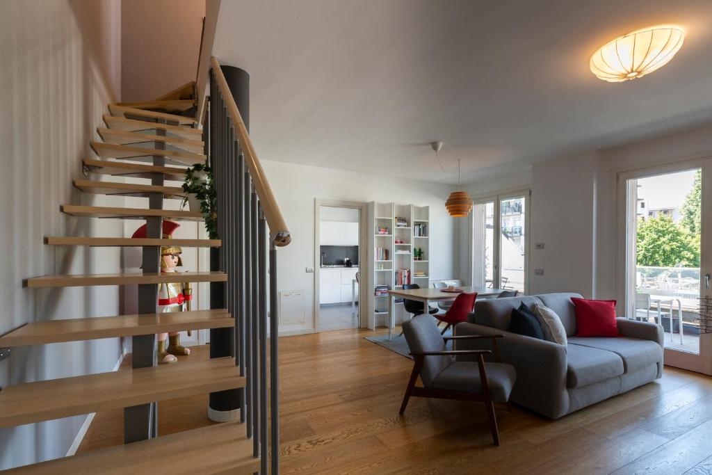 Rolandi Duplex with Terrace, Milan (updated prices 2026)