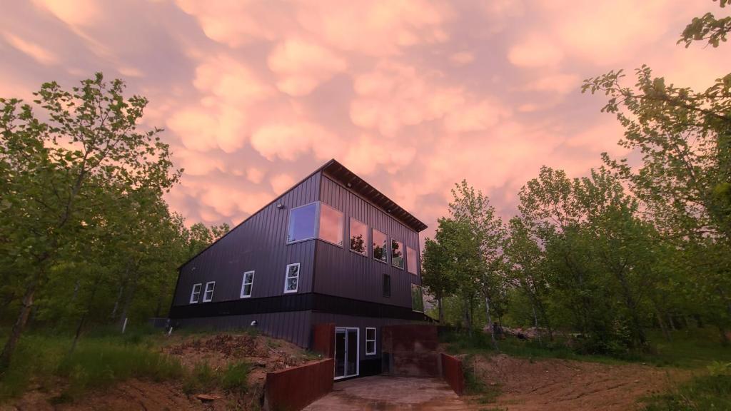Red-tailed Hawk Inn at Grand Park, Sheridan (updated prices 2026)