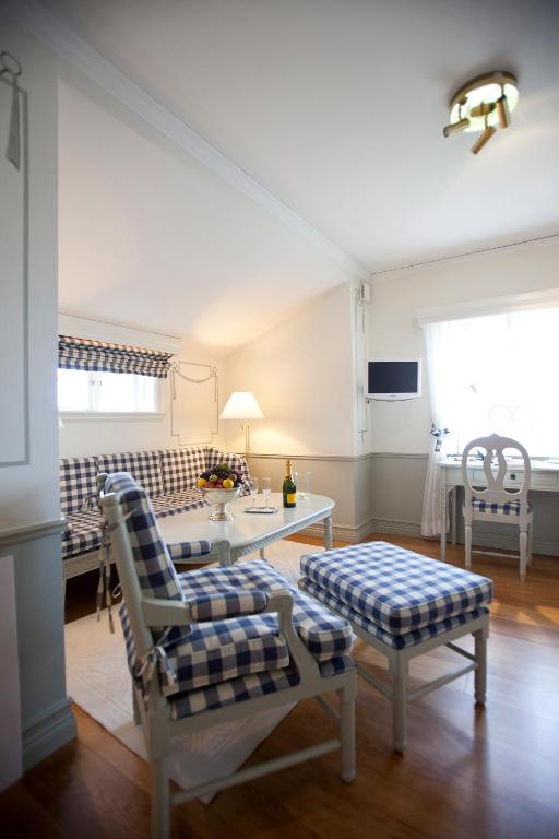 Tällbergsgårdens Hotell, Tällberg (updated prices 2025)