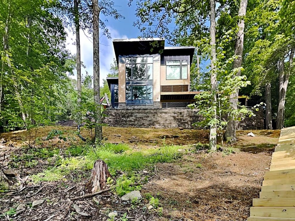 Beagle Bay, McHenry (updated prices 2025)