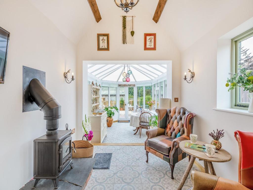 The Pigeons Nest, Peplow (updated prices 2026)