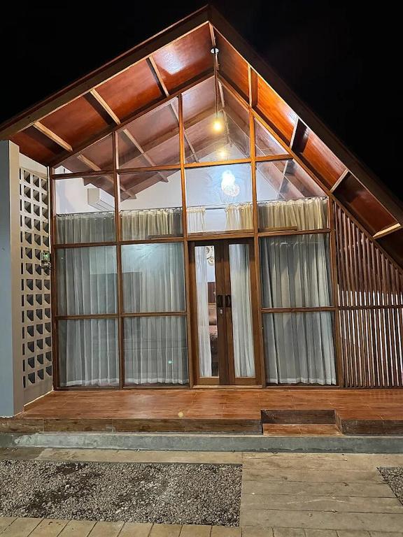 Freya Resort Bira, Tabutule (aktualizované ceny na rok 2026)