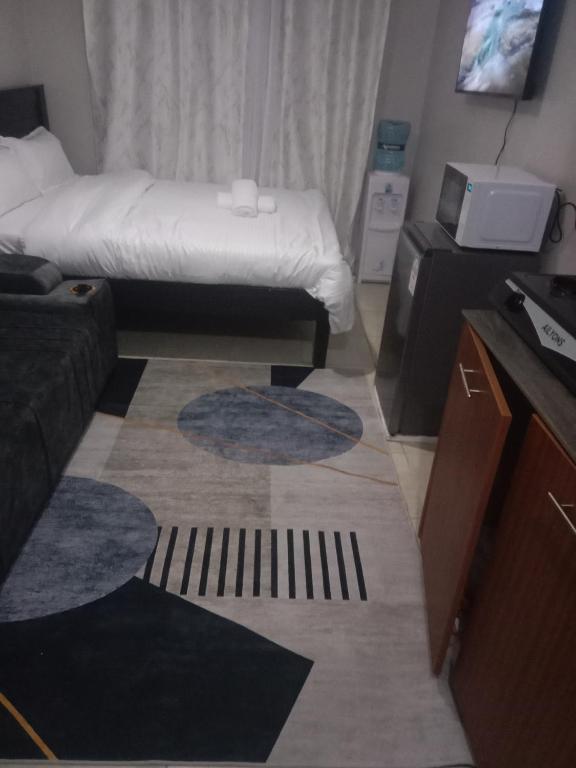 Tsavo Coral bells thindigua, Nairobi (prețuri actualizate 2025)