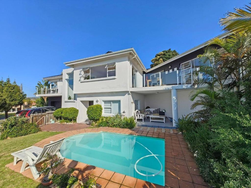 Plett Family Escape with Pool, Plettenberg Bay (prețuri actualizate 2026)