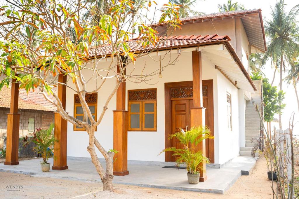 Palms and Paradise Lanka, Marawila (updated prices 2026)