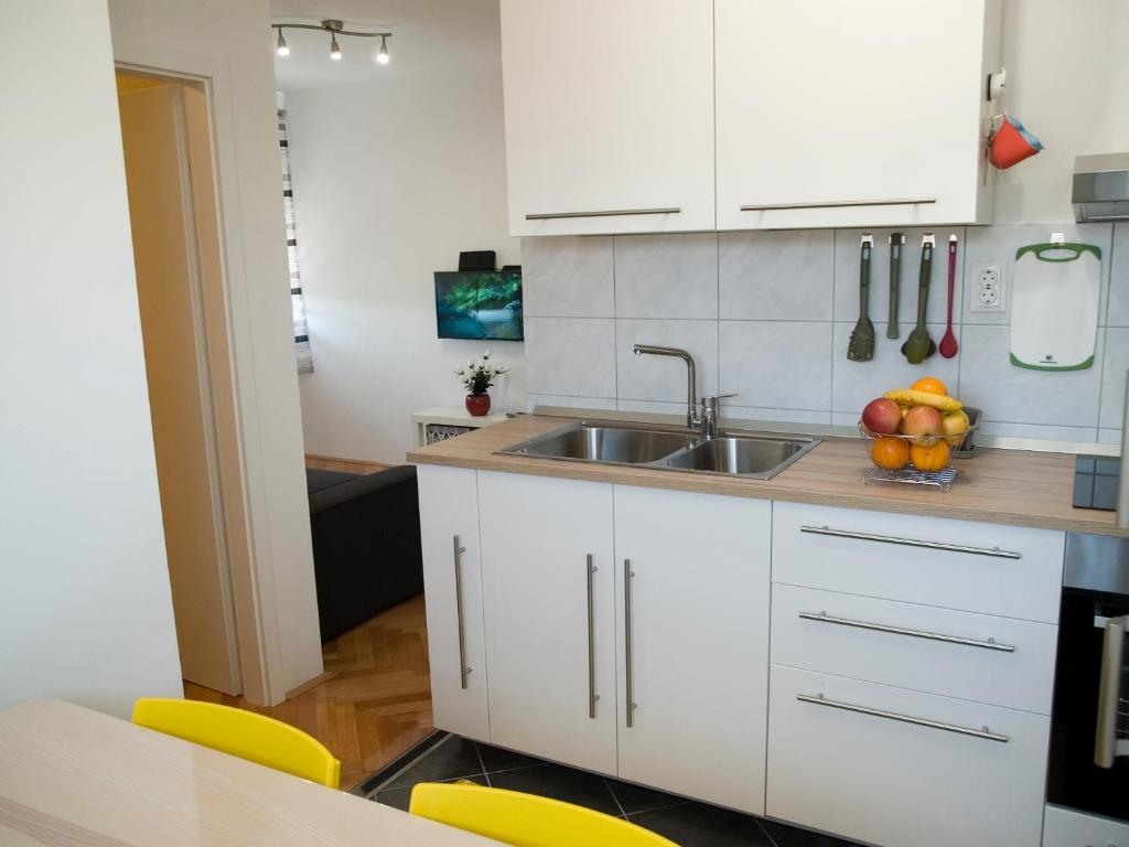 Apartments Zvone, Split