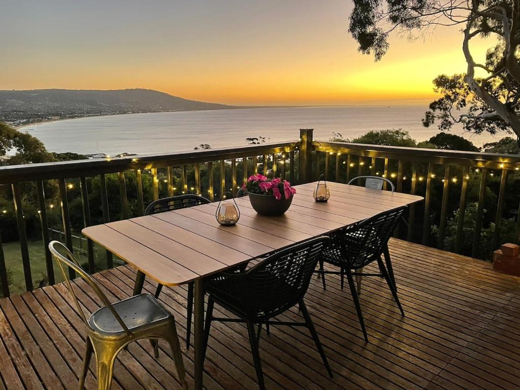 Mt Martha - Mar Vista - Panorama views with Modern coastal style, Mount ...