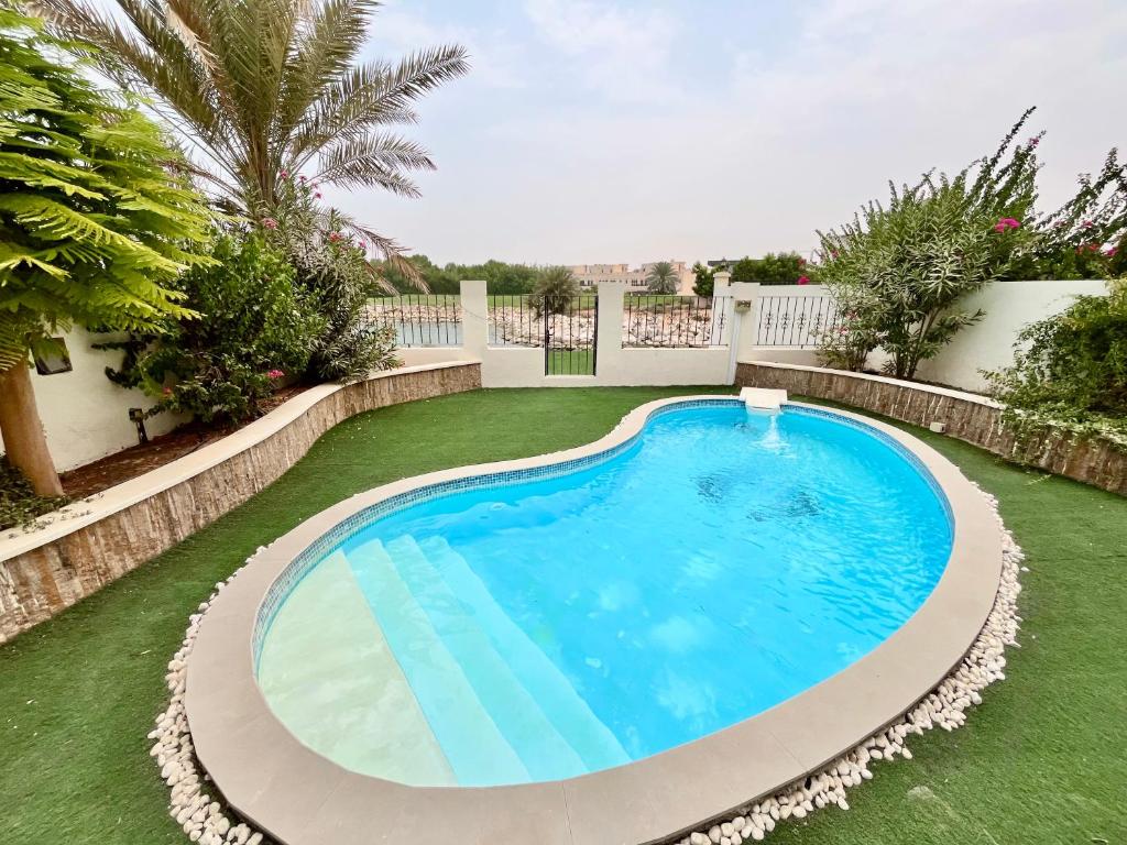 Luxury 4BHK Villa with Private Pool and Lagoon Views, Ra’s al-Chaima (aktualisierte Preise für 2026)