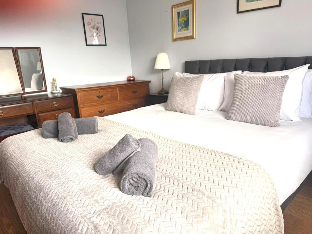 Pass the Keys Hamilton House-Superb location, New Romney (updated ...