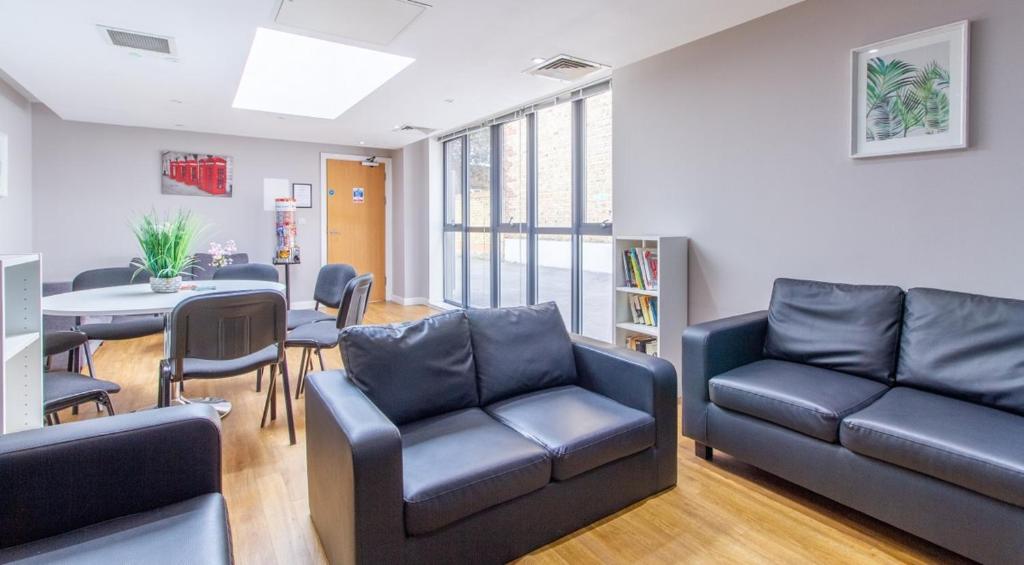 Student Only, Silver Non- Ensuite Landale House, Londra (prețuri ...