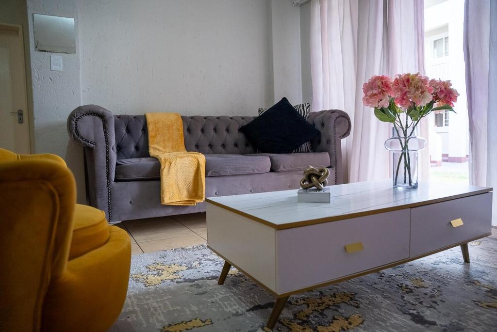 Modern Tranquility, Benoni (precios actualizados 2026)
