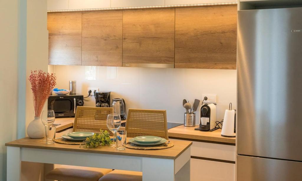 Highway Haven - Halandri, Athens (updated prices 2025)