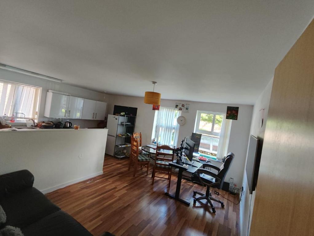 2 bed flat free parking, Liverpool (precios actualizados 2026)